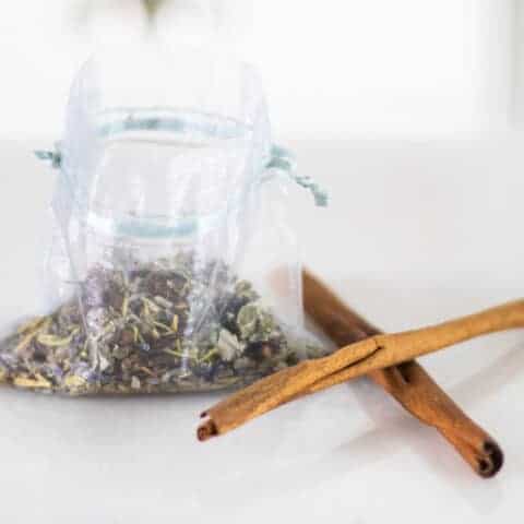 How to Make Mothballs - Our Oily House