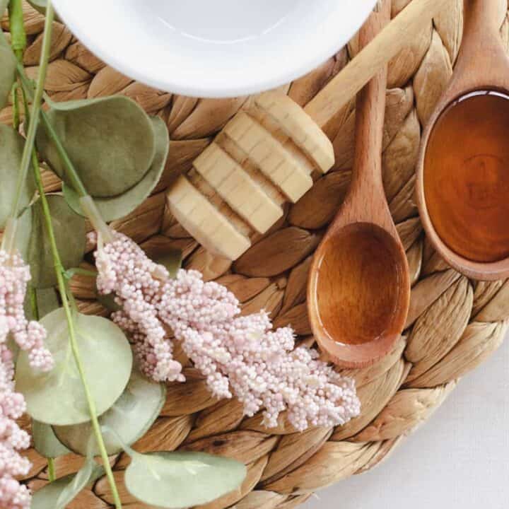 DIY under eye mask - Our Oily House