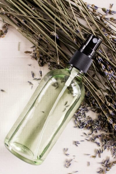 What is a Body Mist & How to Use One - Our Oily House