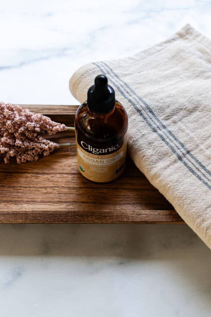 15 Best Natural Oils For Healthy Skin - Our Oily House