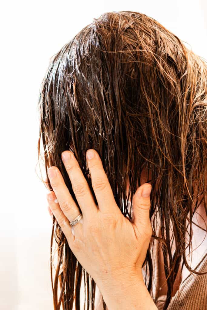 How to Use Epsom Salt for Hair - Our Oily House