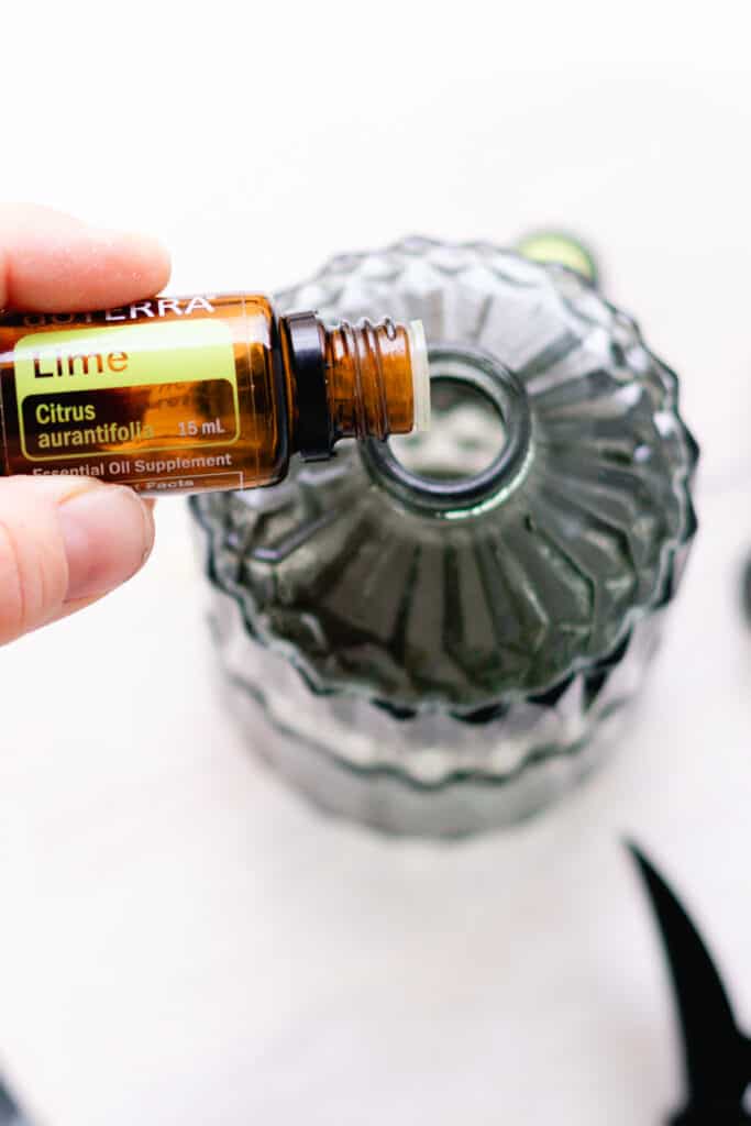 15 Must-Try DIY Room Spray Recipes for Your Home - Our Oily House