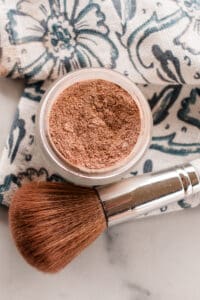 Achieve a Flawless Bronze: DIY Bronzer for a Healthy Glow