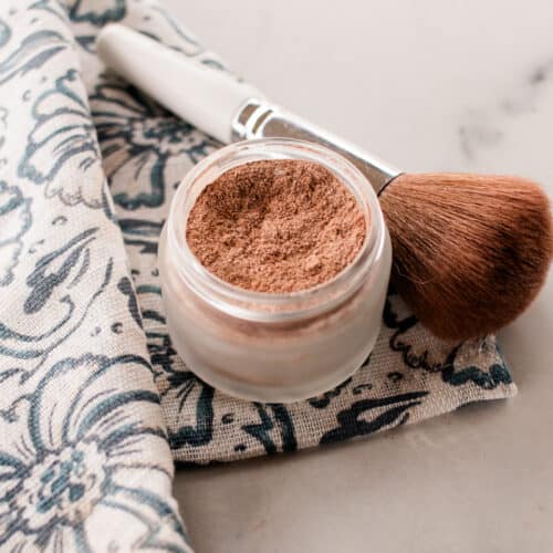 Achieve a Flawless Bronze: DIY Bronzer for a Healthy Glow