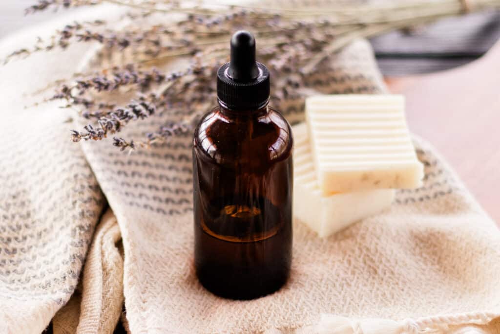 6 DIY Bath Oil Recipes