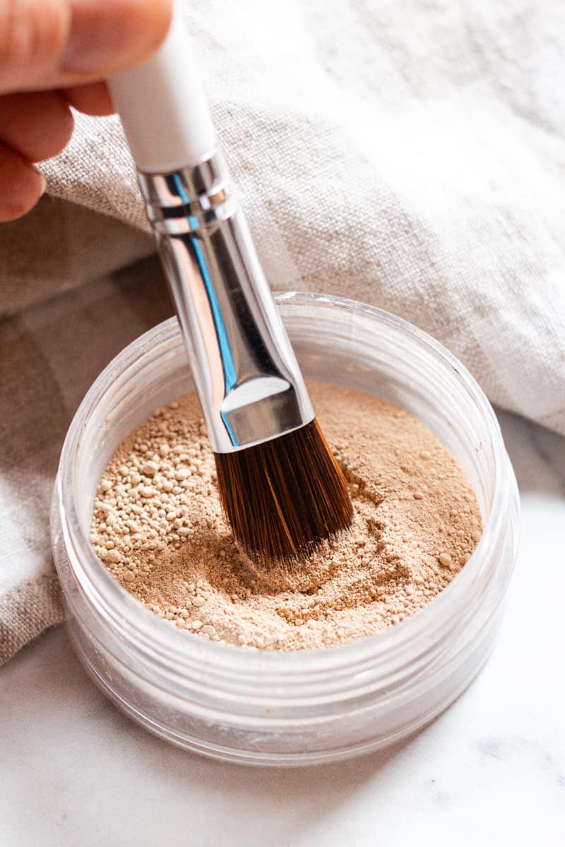 DIY Mineral Makeup - Our Oily House