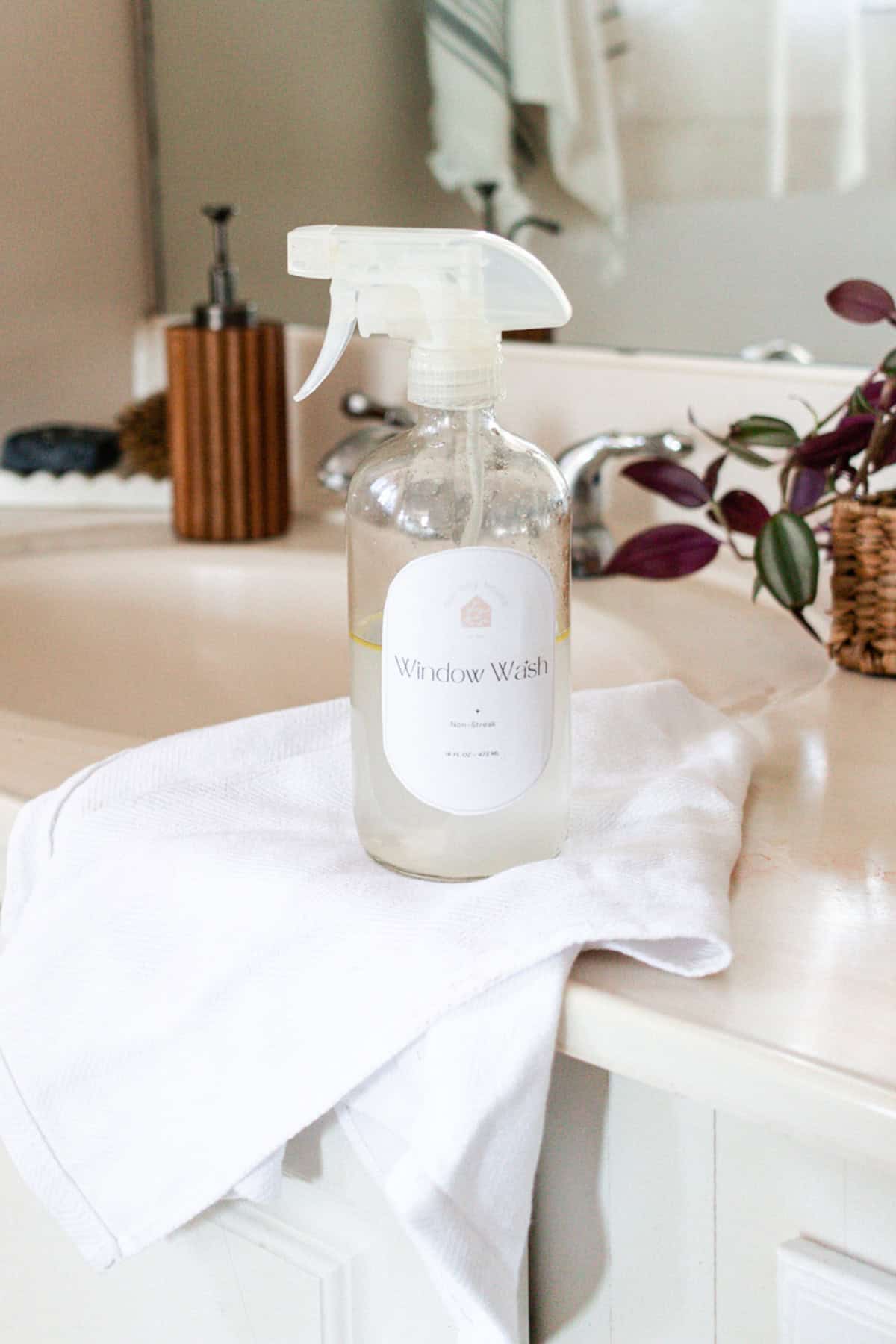 Homemade Window Cleaner - Our Oily House