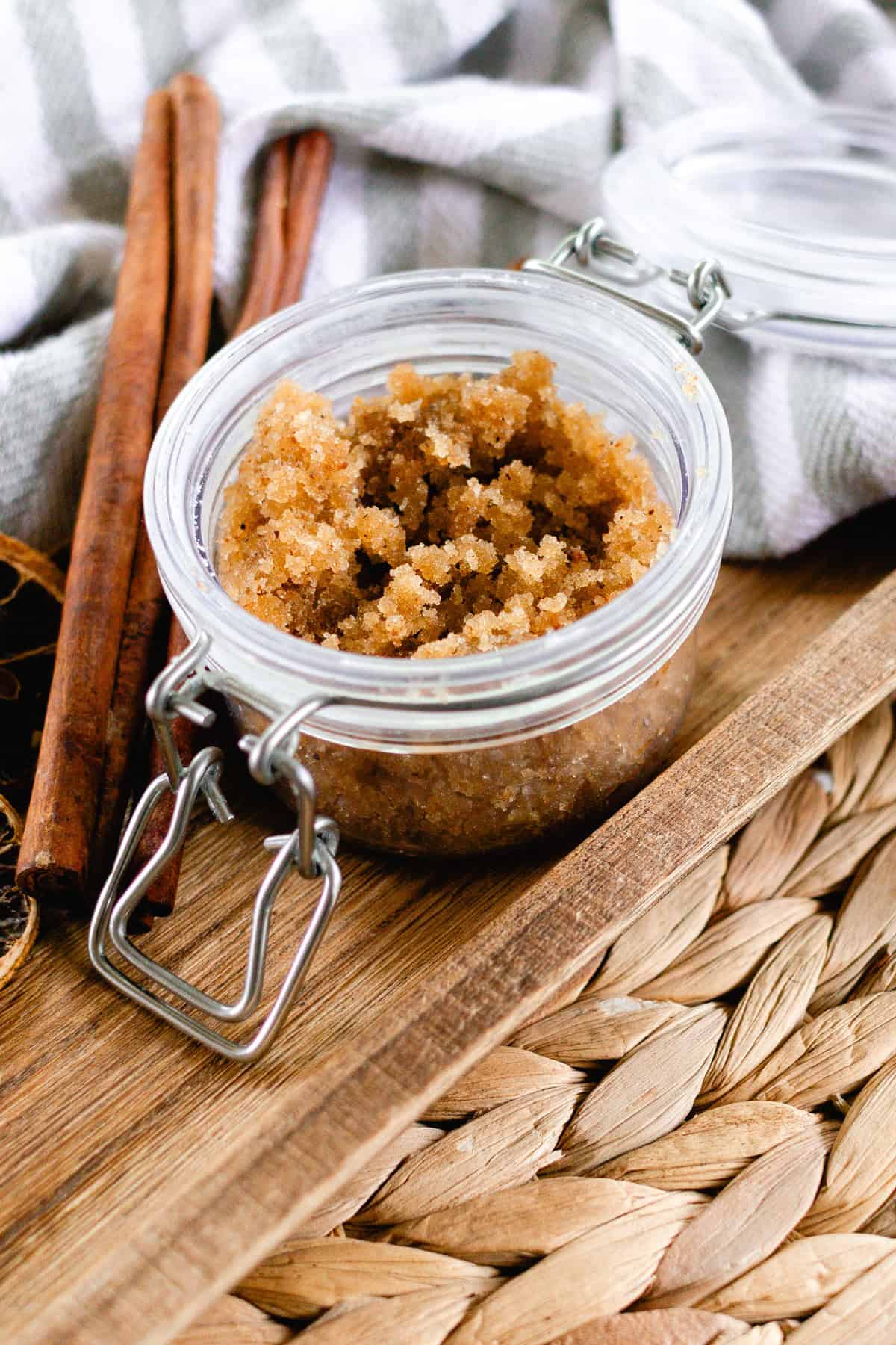 3 DIY Fall Body Scrubs - Our Oily House
