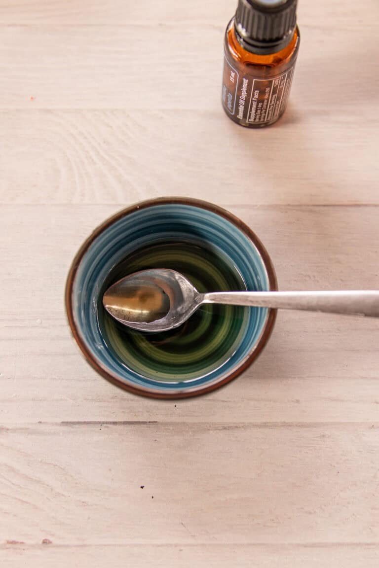 DIY Peppermint Bath Salts - Our Oily House