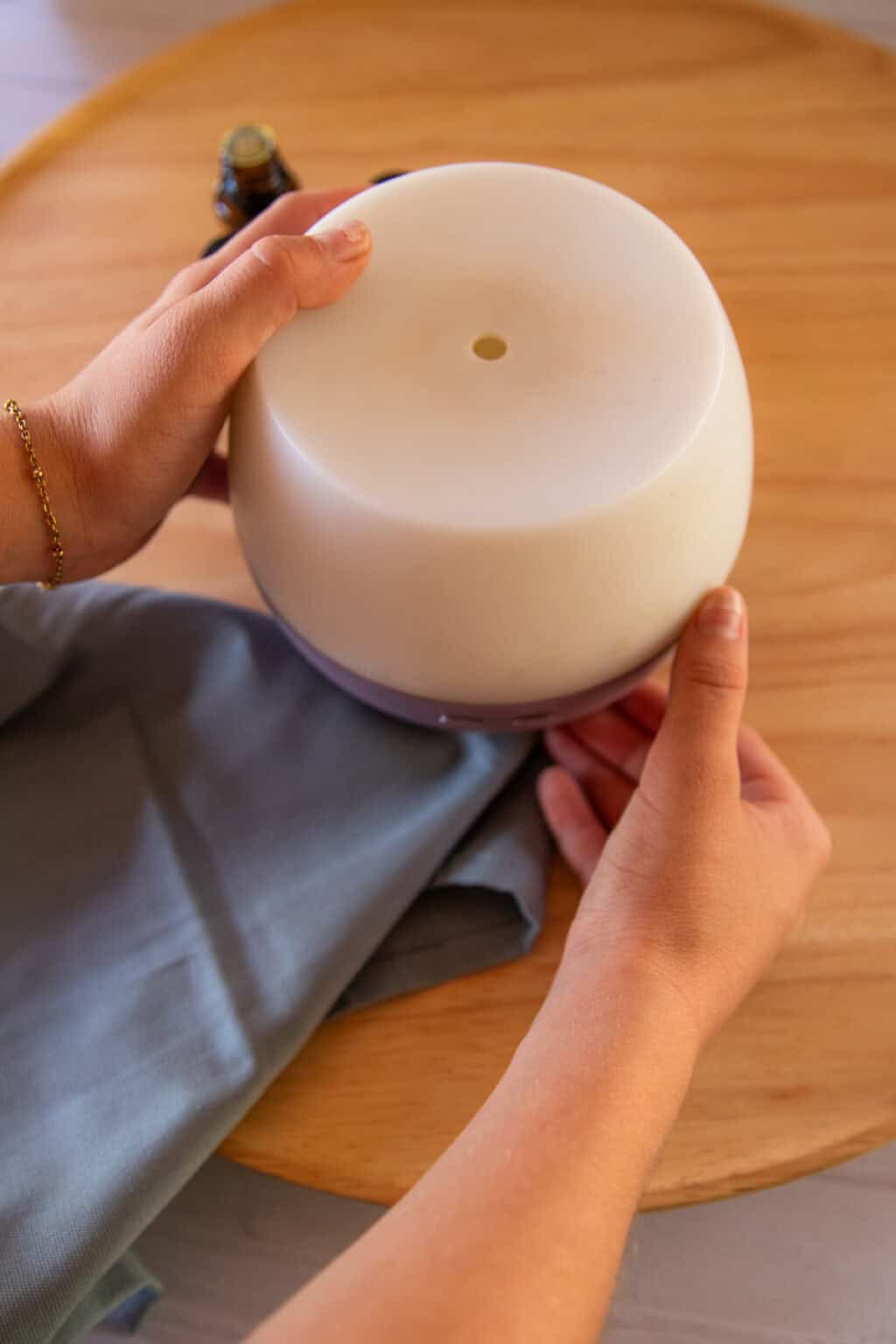 How to Use an Essential Oil Diffuser - Our Oily House