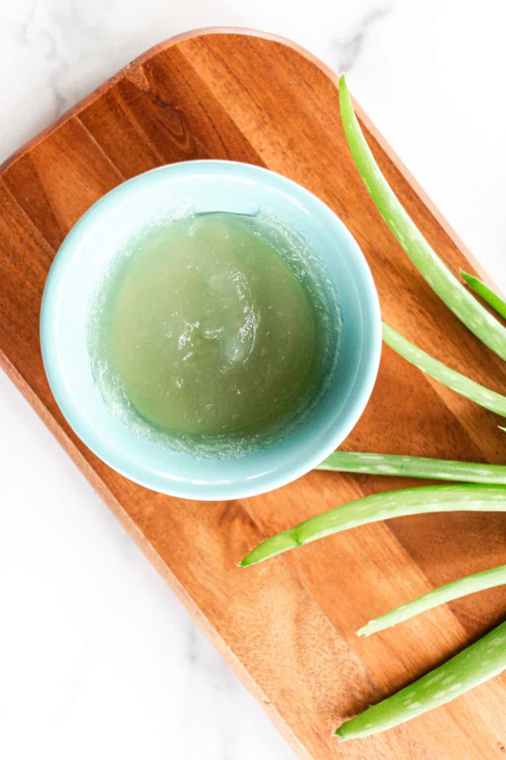 10 Best Uses for Aloe Vera on the Face