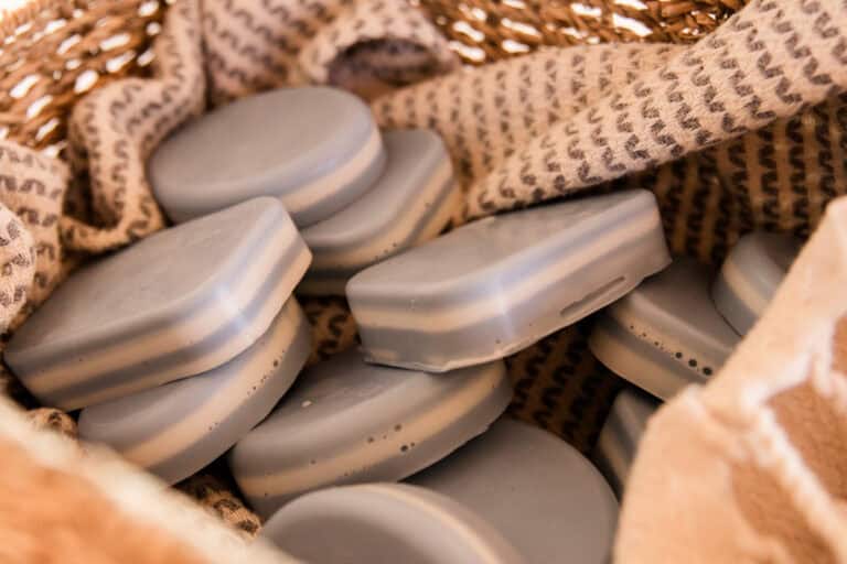 Homemade Peppermint Layered Soap - Our Oily House