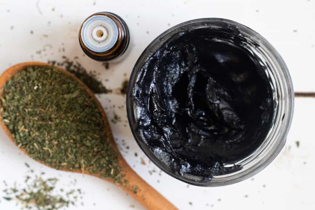 Homemade Drawing Salve - Our Oily House